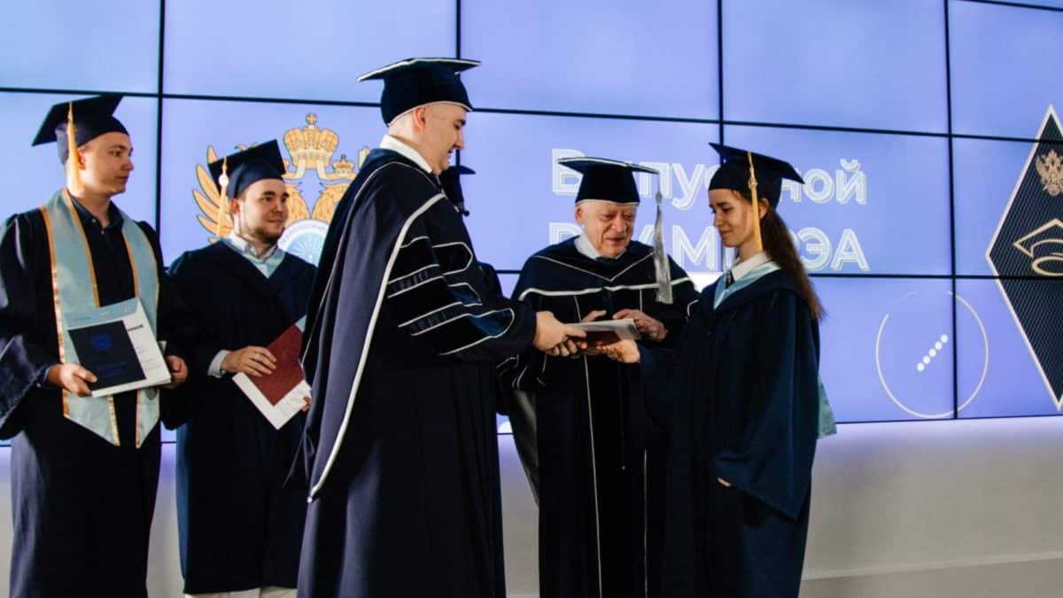 Creating an Unforgettable Graduation Ceremony: A Comprehensive Guide
